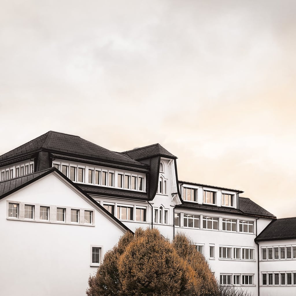 玫瑰金男士腕表自动上链Master Ultra Thin Moon超薄大师系列月相腕表Q1362511 | Jaeger-LeCoultre积家